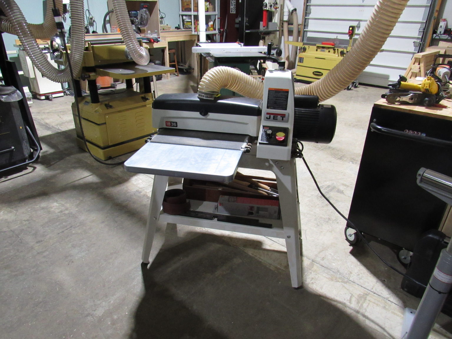 Jet Drum Sander w/extension tables - Concord Makerspace
